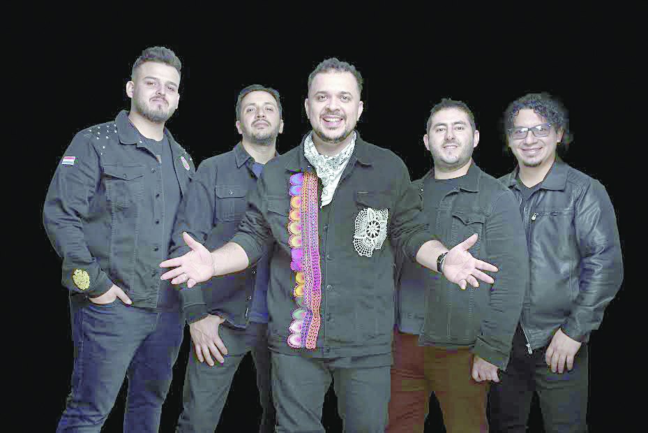 DANI MEZA: “Desde un principio quisimos conectar nuestra música ...