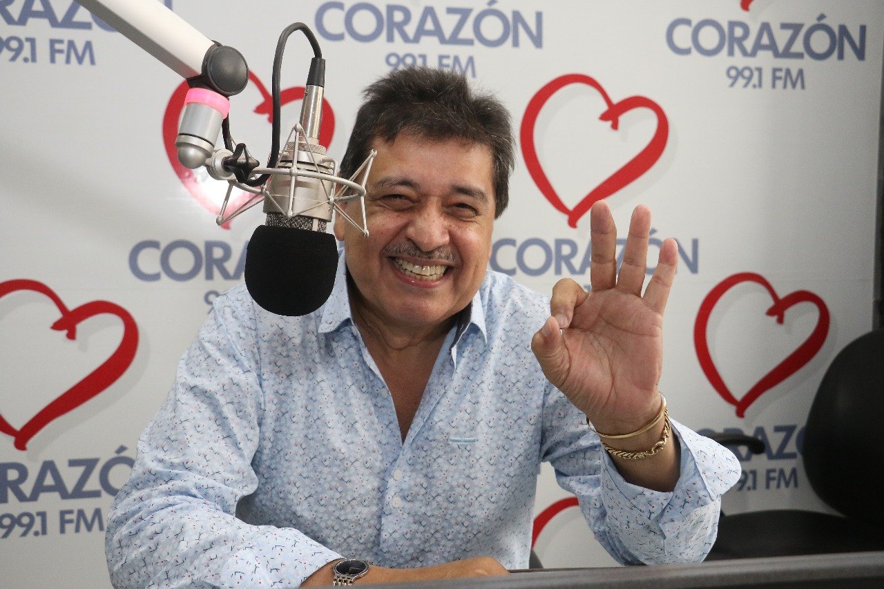 Rubén Rodríguez celebra los 11 años de la FM, a la que vio nacer